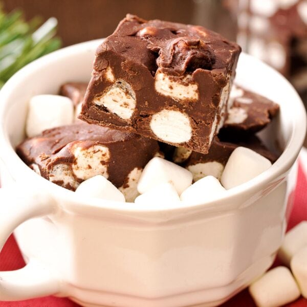 Chocolate Marshmallow Fudge - Homemade In The Kitchen