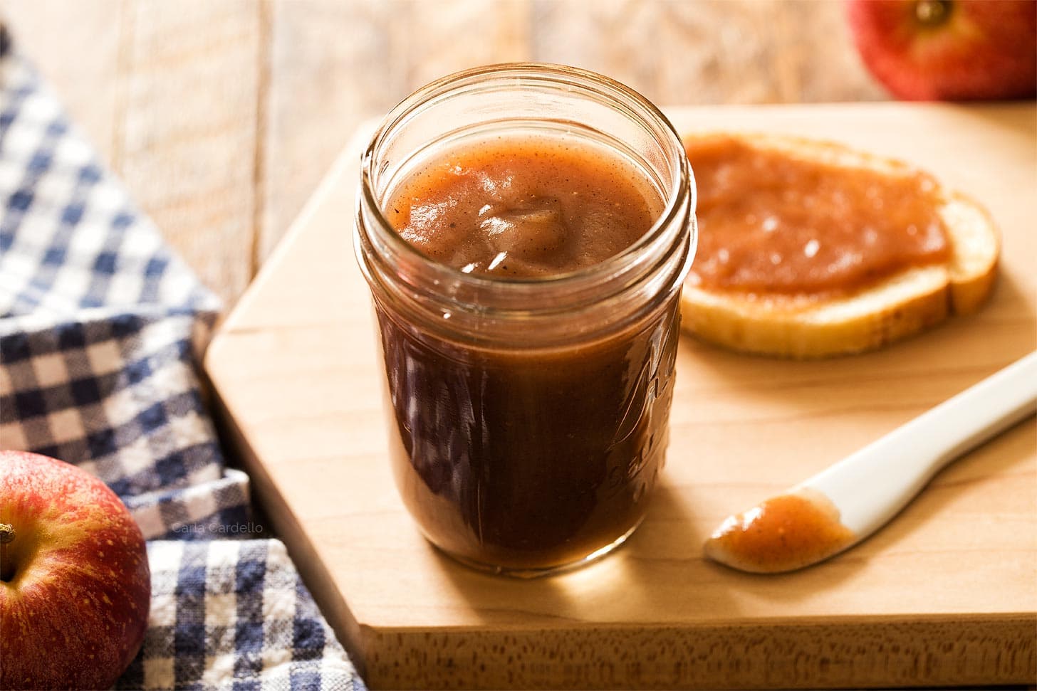 Crockpot Apple Butter (Small Batch) - Homemade In The Kitchen