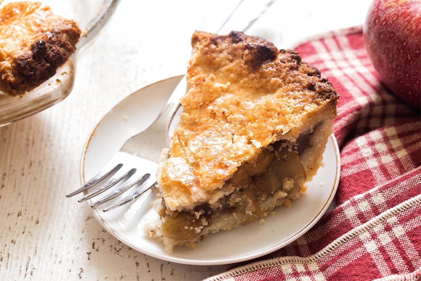 Small Apple Pie Recipe (6 Inch) - Homemade In The Kitchen