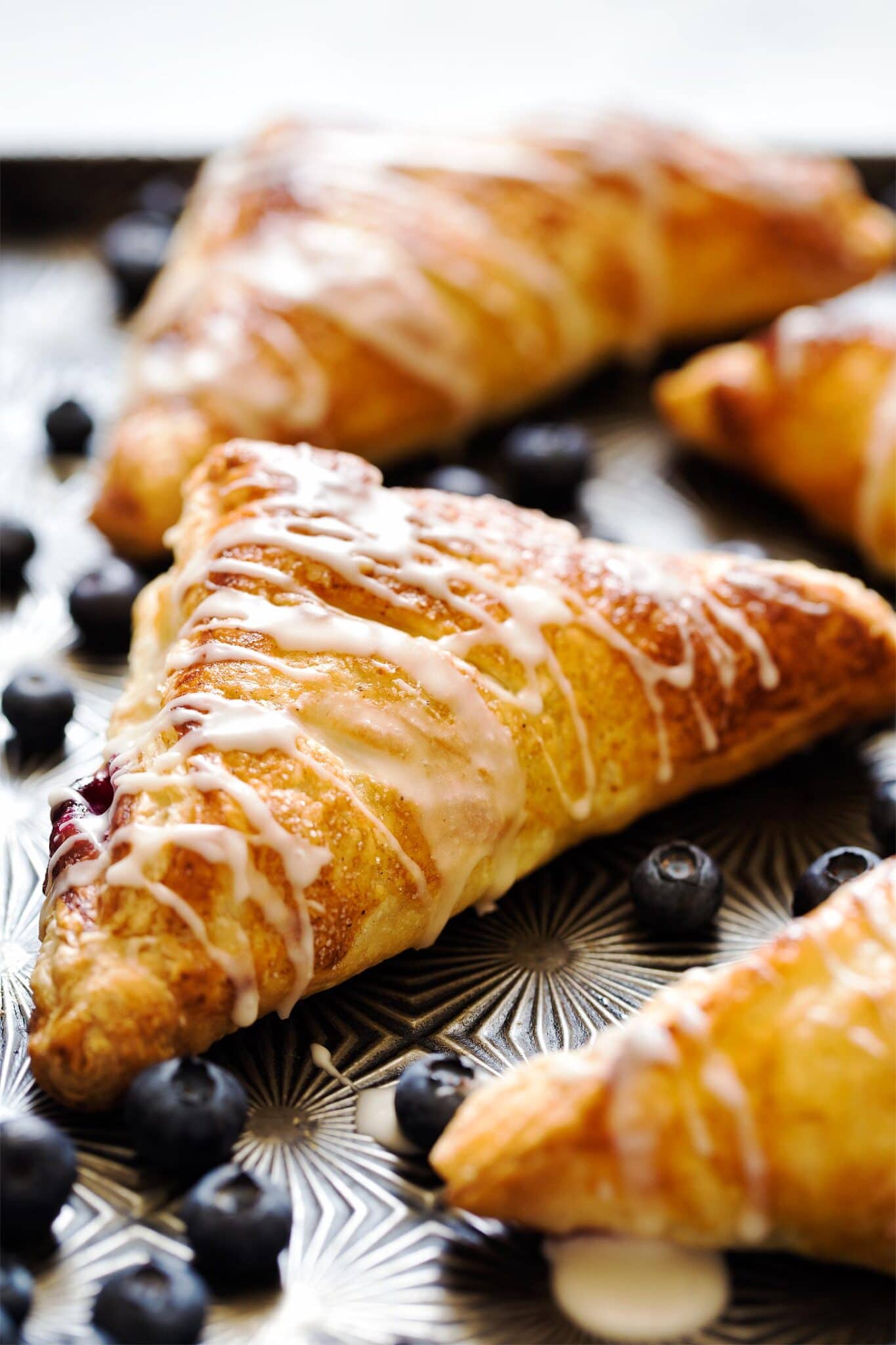 Blueberry Turnovers (With Puff Pastry) - Homemade In The Kitchen