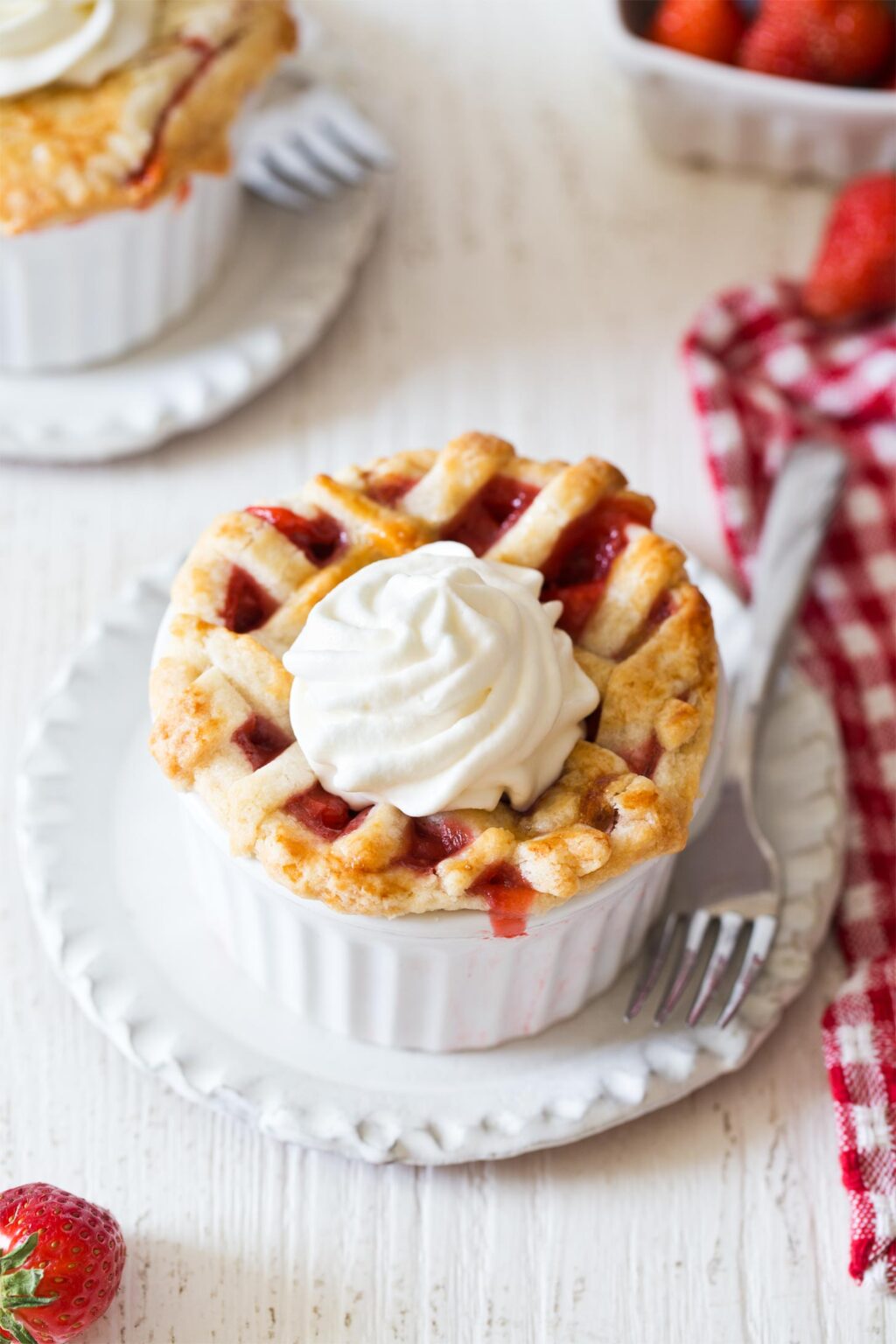 Mini Strawberry Pies (In Ramekins) - Homemade In The Kitchen